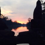 A Day Trip Angkor Wat Temples With Sunrise by English Speaking Tour Guide - What’s Included and What’s Not