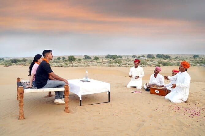 A Luxury Getaway Under the Stars - What Makes This Tour Stand Out?