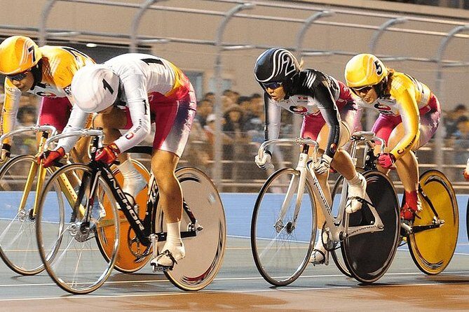 A tour to enjoy Japanese official gambling (horse racing, bicycle racing, pachinko) - What the Reviews Say
