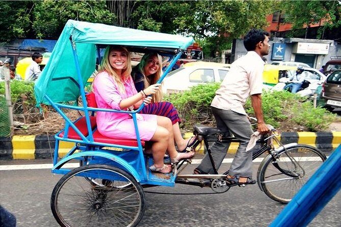 A Walking Tour Through Delhi's Colorful Bhogal Bazaar - Is This Tour Worth It?