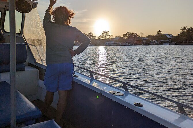 AAA Noosa National Park Tour and Dolphin Safari Whalesongsnoosa - Walking Through the Marine Experience: What to Expect