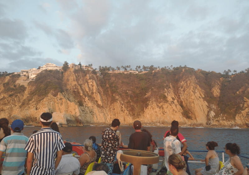 Acapulco: Sunset Party Boat Tour with Open Bar - Breaking Down the Itinerary