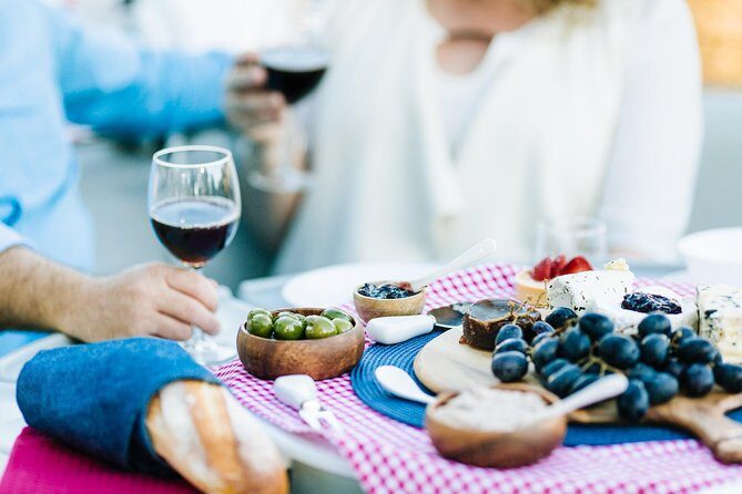 Adelaide 2-hour BBQ Boat Hire for 2 People - A Deep Dive into the Adelaide BBQ Boat Experience