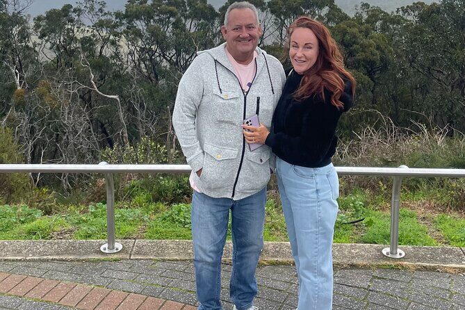 Adelaide City and Hahndorf Full Day Tour - Transportation and Group Dynamics