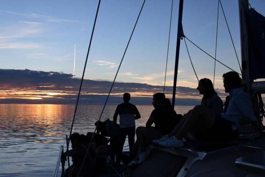 Adelaide: Glenelg Twilight Catamaran Cruise with Drink - The Scenic Journey and Sunset Magic