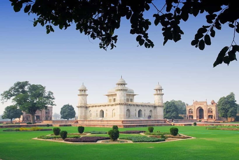 Agra: Agra Fort and Baby Taj Private Tour with Pickup & Drop - The Itinerary Breakdown