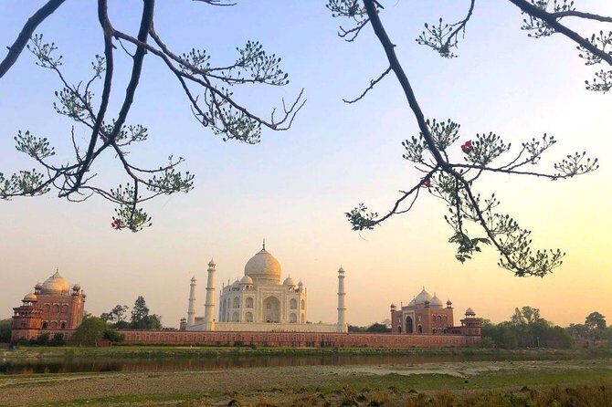Agra Historical City Tour By Car - What Past Travelers Say