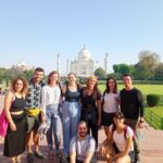 Agra in a Day: A Whirlwind Tour of History & Splendor - Navigation and Logistics