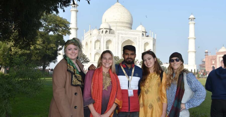 Agra Local Sightseeing with Sunrise or Sunset Experience - Who Should Consider This Tour?