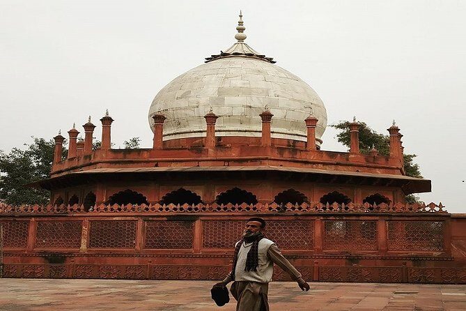 Agra Taj Mahal Day Tour By Luxury Car With Tour Guide - An Honest Breakdown of the Experience