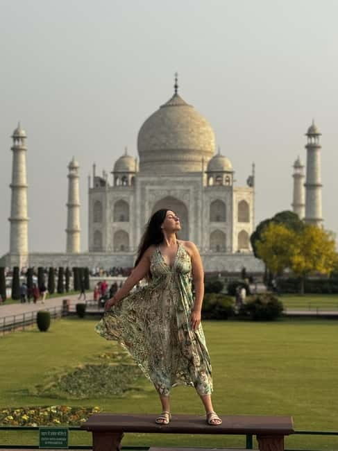Agra: Taj Mahal & Mausoleum Guided Tour with Skip-the-Line - Included in the Tour