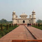 Agra: Taj Mahal & Mausoleum Skip-the-Line Tour with Options - Authenticity and Value: What Makes This Tour Stand Out?