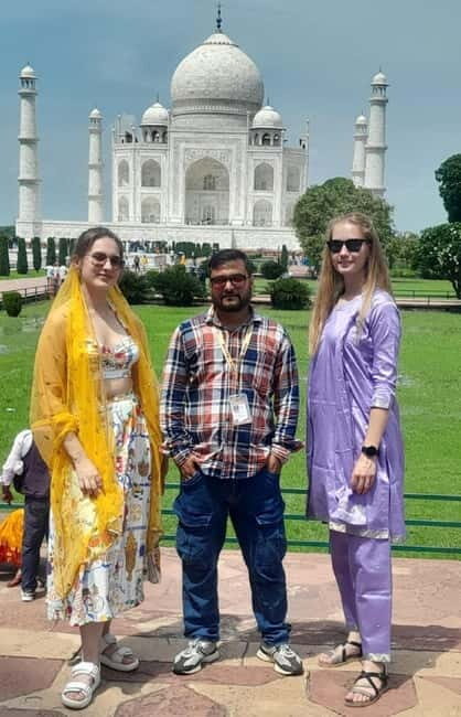Agra: Taj Mahal with Mausoleum Skip-The-Line Tickets - What to Expect from the Tour