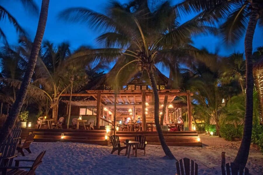 Ahau de Noche: Dinner under the stars and iconic art in Tulum - The Art and Cultural Highlights