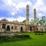 Ahmedabad to Unity Heights: Heritage and Nature Expedition - Transition to Kevadia and the Evening Light Show