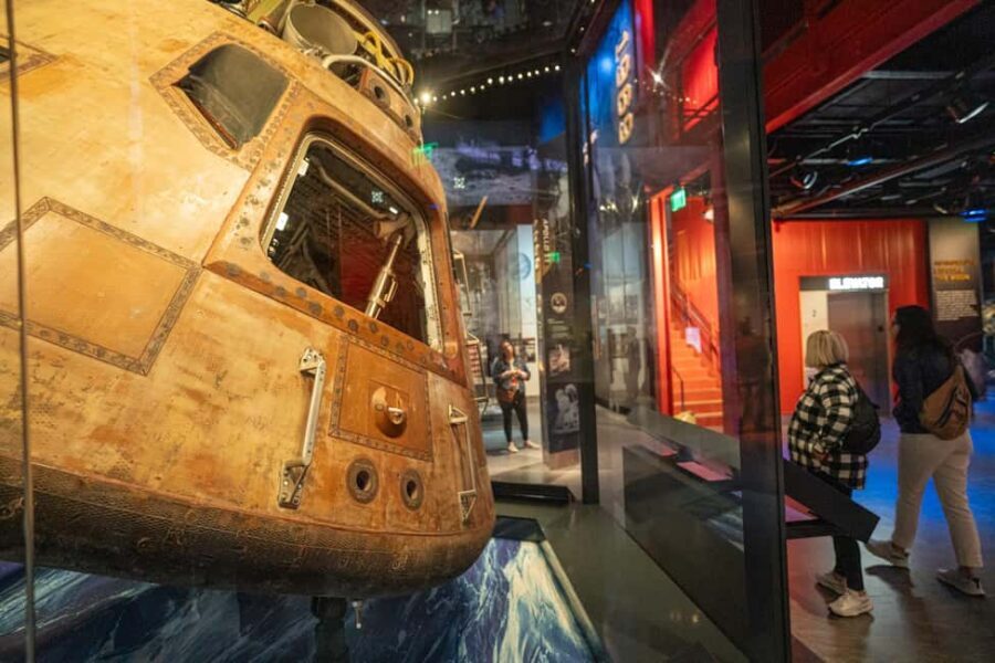 Air & Space Museum Semi-Private Tour with Reserved Tickets - Highlights of the Collection