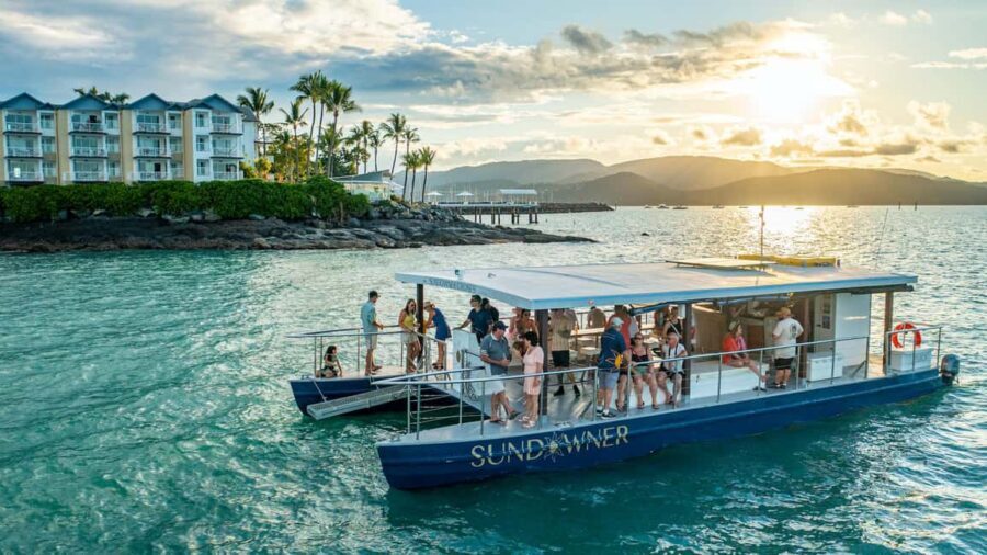 Airlie Beach: 2-Hour Sunset Cruise with Sparkling Wine - The Experience: What to Expect