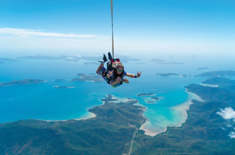 Airlie Beach: Tandem Skydive over the Whitsundays - The Authentic Experience from Review Insights