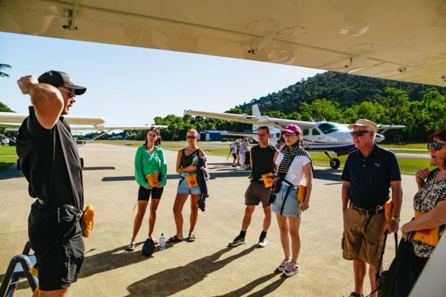 Airlie Beach: Whitsundays & Heart Reef Scenic Flight - The Itinerary in Detail
