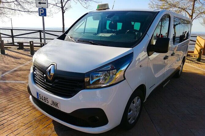 Airport Transfer! Center of Fukuoka to Fukuoka Airport (FUK) - Who Should Consider This Service?