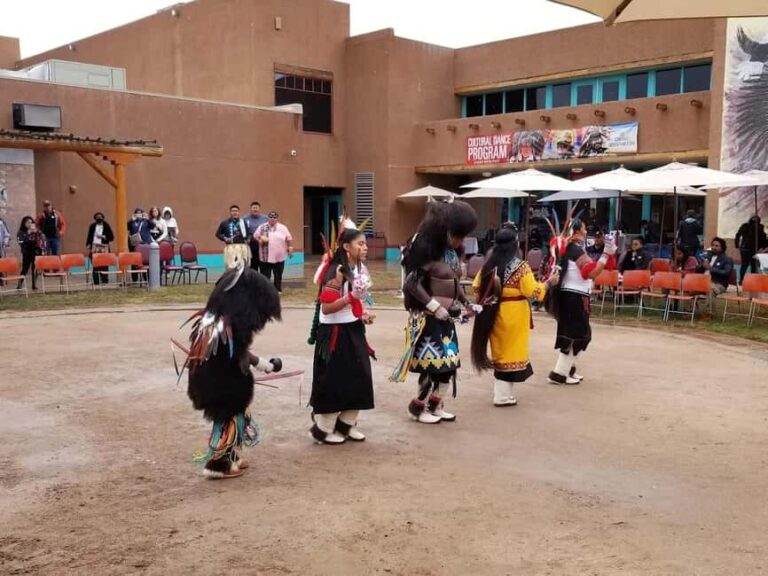 Albuquerque: Private Tour with Driver & Guide - Old Town Albuquerque