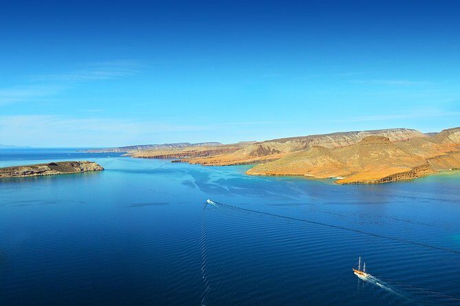 All-Inclusive catamaran Espiritu Santo Island Tour from Los Cabos - What To Do on Espiritu Santo Island