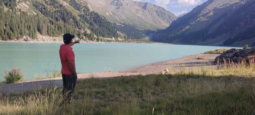 Almaty: Big Almaty Lake Hike and Falconry Show Tour - The Falconry Show: A Cultural Gem