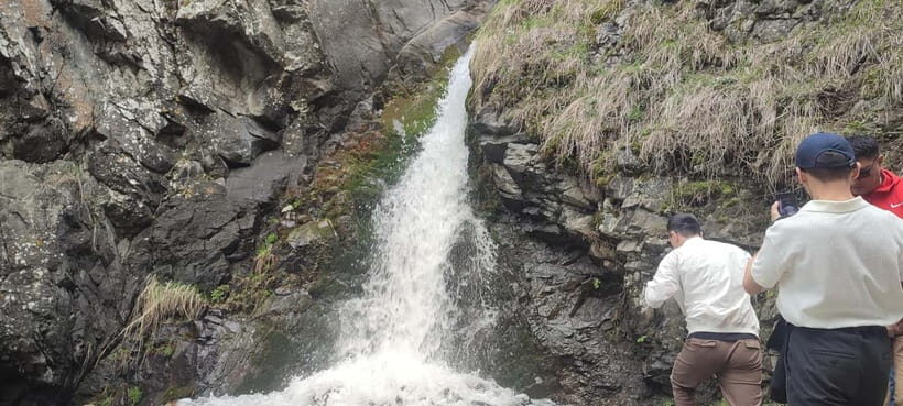 Almaty: Falconry show and Big Almaty Gorge - Whats Included and What’s Not