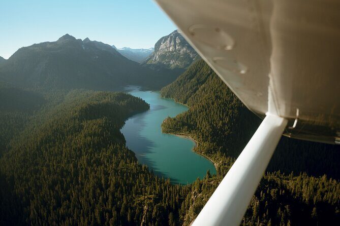 Alpine Lake Flightseeing Experience from Squamish - Why the Views Are Unbeatable