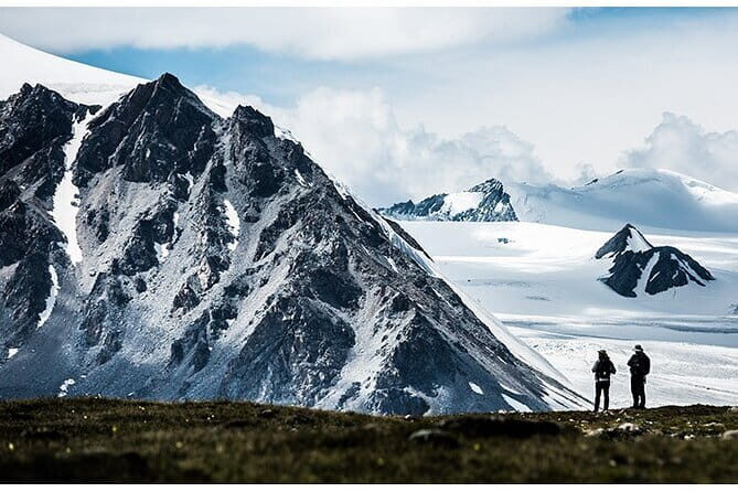 Altai Tavan Bogd with Eagle Hunter Visit 10 Day Tour - Who Is This Tour Best For?