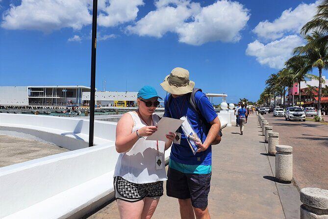 Amazing Cozumel Race: Small-Group Tour and Scavenger Hunt - What Makes This Tour Stand Out?