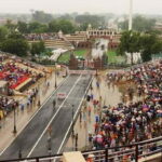 Amritsar Wonders with Wagah Border Ceremony - Starting the Day: The Golden Temple