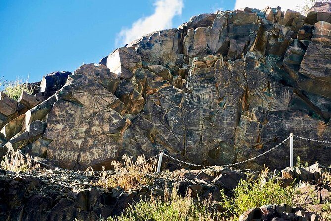 Ancient petroglyphs of Tanbaly - UNESCO World Heritage - Exploring the Scenic Surroundings