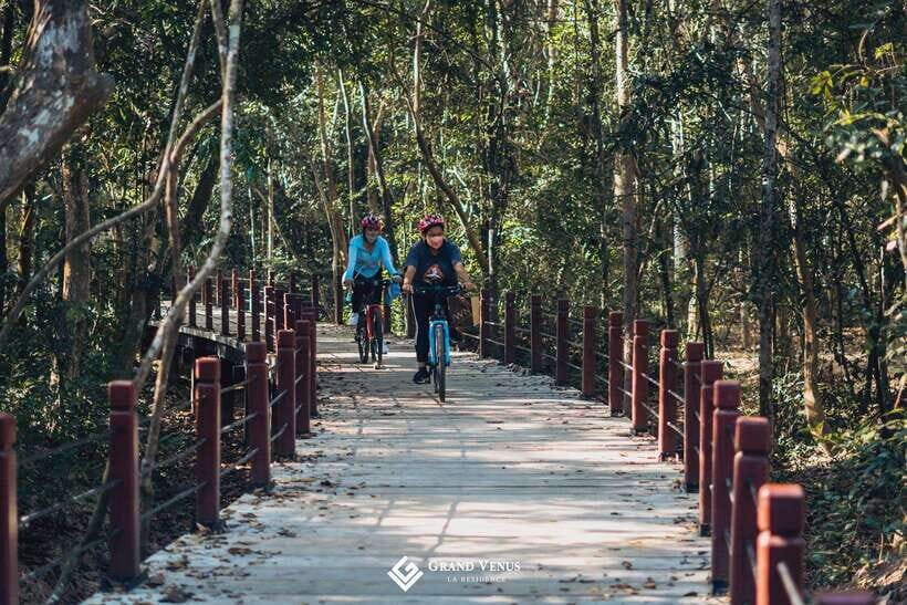 Angkor Bike tour & Gondola Sunset Boat - Breaking Down the Itinerary
