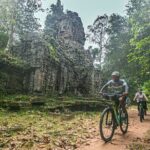 Angkor Sunrise Bike Tour with Breakfast and Lunch Included - Exploring the Temples: A Closer Look at the Itinerary