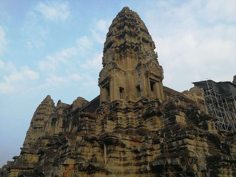 Angkor Wat Full-Day Private Tour with Sunset - What Travelers Appreciate Most