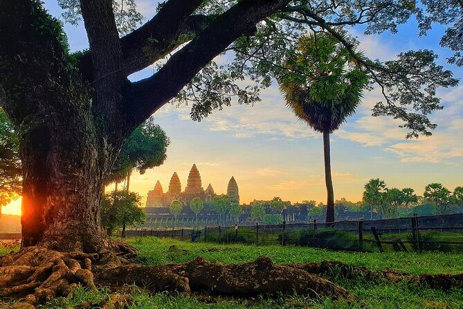 Angkor Wat Sunrise & All Highlight Angkor Temple Private Day Tour - The Sum Up