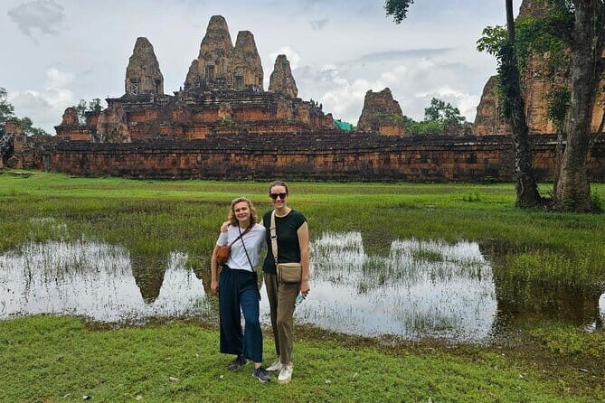 Angkor Wat Sunrise Small Circle with Small Group and Guide Tour - An In-Depth Look at the Itinerary