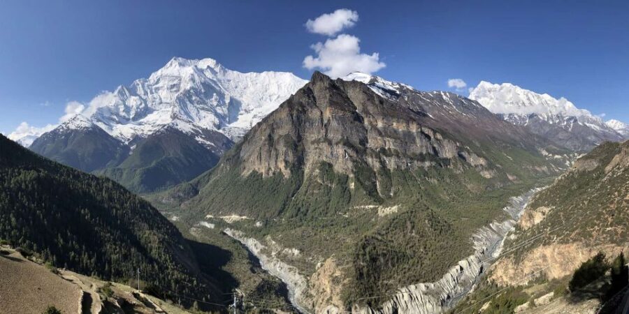 Annapurna Circuit Trek: Short 10 Days Full Board Package - What Makes This Trek Worth Considering?
