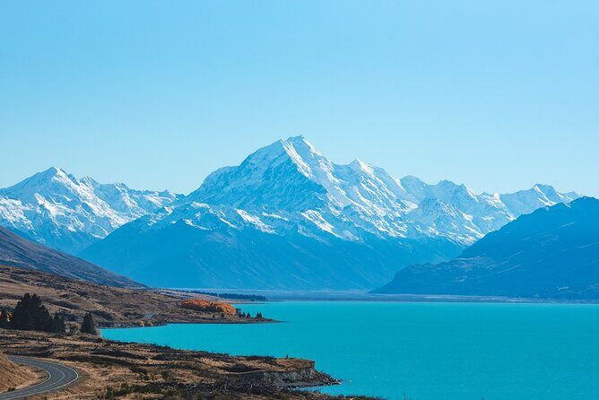 Aoraki Adventure Private Tour from Timaru Cruise Port - The Legendary Fairlie Bakehouse Pie