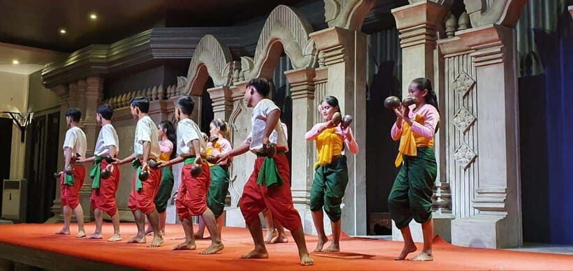 Apsara Performance with Dinner include Pick up & Drop off - Why This Tour Offers Great Value