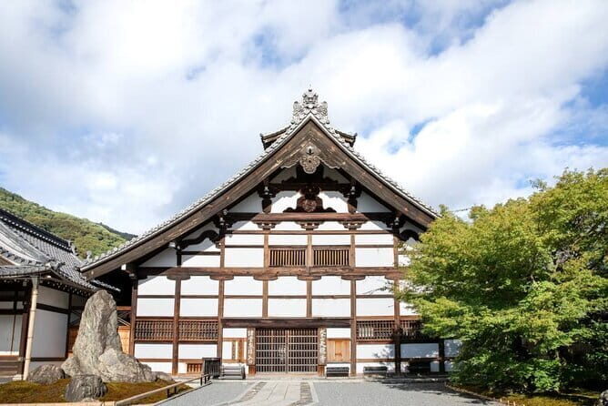 Arashiyama Bamboo & "Must See" Gardens with an Amazing Guide - The value of a private guided tour