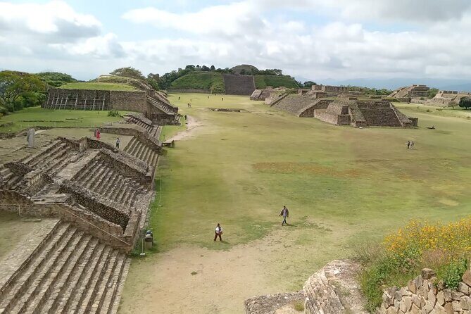Archaeological Zone of Monte Alban,Alebrijes,Mezcal and Barro Negro - Mezcal Mastery: Learning from the Best