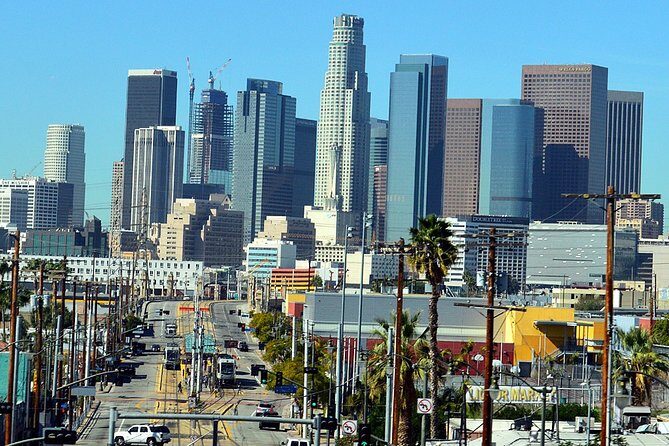 Arrival Private Transfer: Airport LAX to Los Angeles in Luxury SUV - Who Will Love This Service?