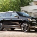 Arrival Private Transfer: Montreal Airport YUL to Montreal in Luxury SUV - The Vehicle and Comfort