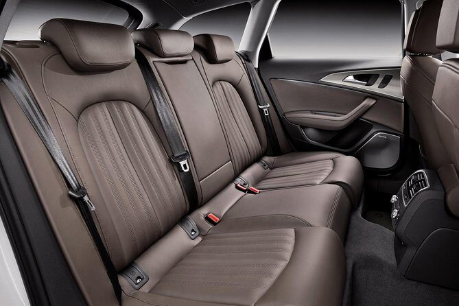 Arrival Transfer Chengdu Airport CTU to Chengdu by Luxury Sedan - The Real Value for Travelers