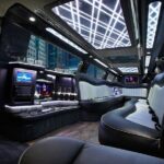 Arrival Transfer Montreal Airport YUL to Montreal by Limos or Bus - Detailed Breakdown of the Route and Experience