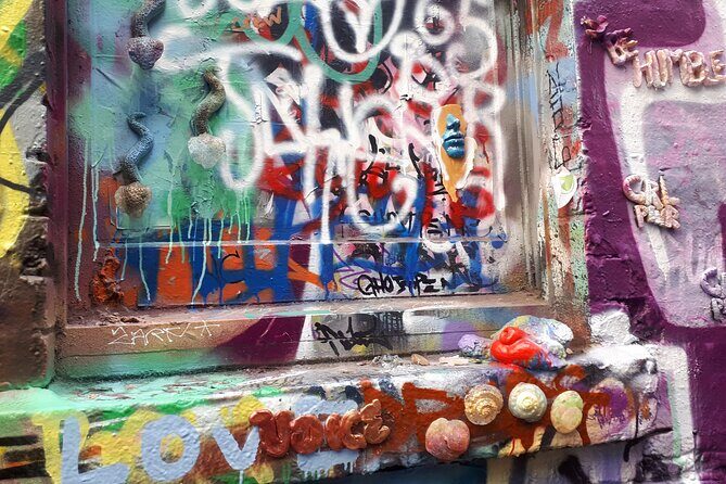 Art Tour of Melbourne - The Laneway Experience: Hidden Creativities
