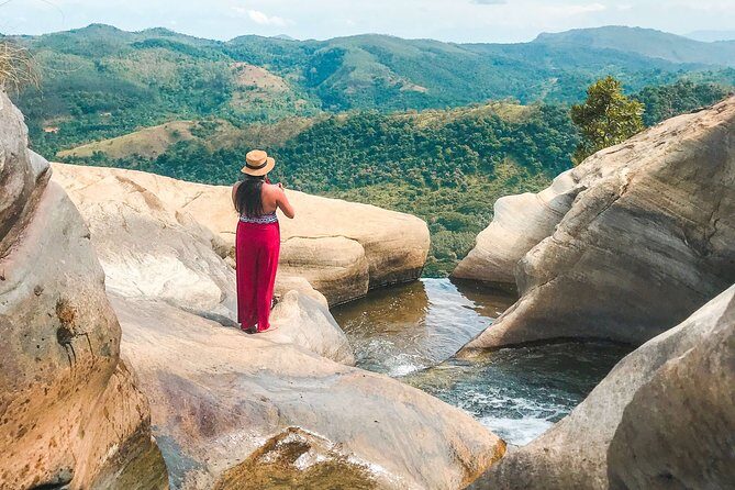 Arugam Bay to Ella Shuttle & Upper Diyaluma Waterfall Hike - Highlight: The Upper Diyaluma Waterfall Hike