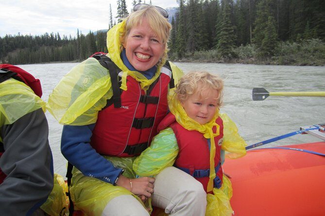 Athabasca River Easy Scenic Raft Trip - Marveling at the Scenery